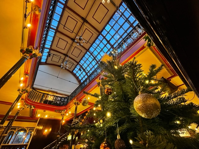 Beer & Carols + Festive Feast - Malt Cross